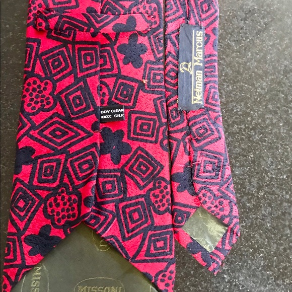 Neiman Marcus | Accessories | Neiman Marcus Vintage Tie | Poshmark